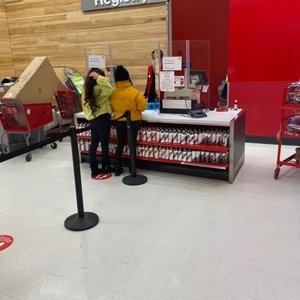 TARGET - 36 Photos & 89 Reviews - Department Stores - 21 Broad St ...