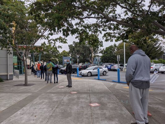 OAKLAND DMV OFFICE - Updated August 2024 - 122 Photos & 590 Reviews ...