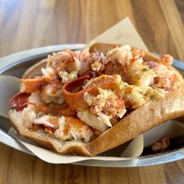 WOODHOUSE FISH - Updated June 2025 - 4135 Photos & 2782 Reviews - 1914 ...