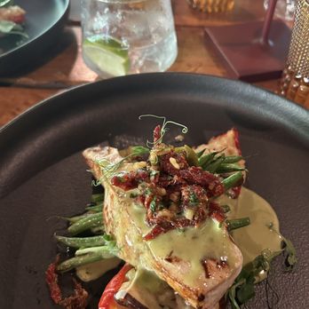 BISTRO ROCA - 347 Photos & 428 Reviews - 143 Wonderland Trl, Blowing ...