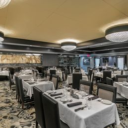 MORTON’S THE STEAKHOUSE - Updated December 2025 - 560 Photos & 386 ...
