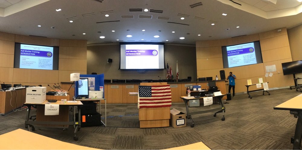 CAMPUS CENTER CHAMBERS/HEARING ROOM - 5520 Overland Ave, San Diego, CA ...