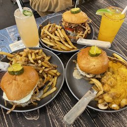 BRODERICK - WALNUT CREEK - Updated January 2026 - 2490 Photos & 1710 ...