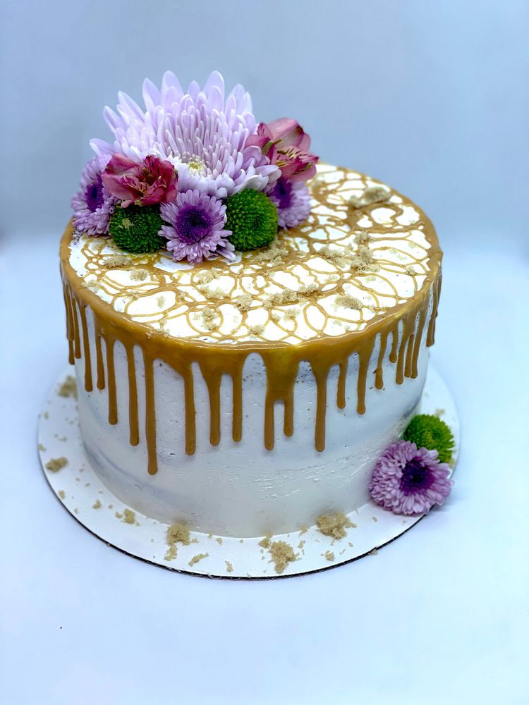 THE SWEET CRAVINGS - Updated August 2025 - 118 Photos - 3142 Midway Dr ...