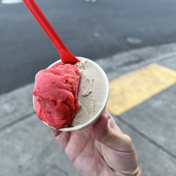 PINOLO GELATO - Updated May 2025 - 499 Photos & 367 Reviews - 3707 SE ...