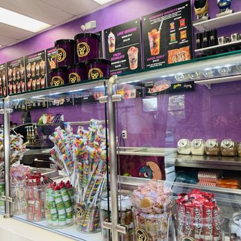 LEGENDS ICE CREAM & CHURROS - Updated October 2025 - 24 Photos - 4925 W ...