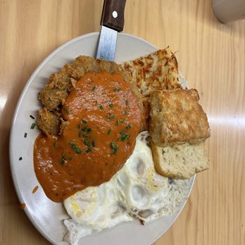 THE DANDY LION - Updated May 2024 - 231 Photos & 173 Reviews - 111 S ...