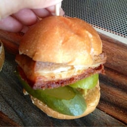 PER DIEM - FINANCIAL DISTRICT - Updated December 2025 - 1035 Photos ...