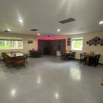 THE FISHHOOK BAR & GRILL - Updated November 2025 - 24 Photos & 10 ...