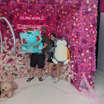 CLAW WORLD - Updated June 2024 - 191 Photos & 124 Reviews - 8665 W ...