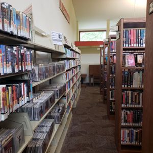 NEW BERLIN PUBLIC LIBRARY - Updated June 2025 - 29 Photos - 15105 West ...