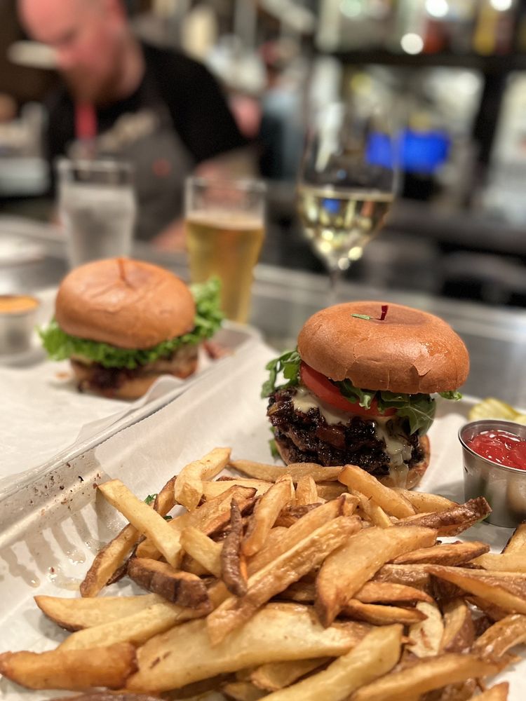 LOCAL REPUBLIC - Updated May 2024 - 1093 Photos & 1003 Reviews - 139 N ...