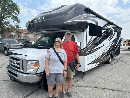 MCKEE RV - Updated December 2025 - 137 Photos & 61 Reviews - 400 1st ...