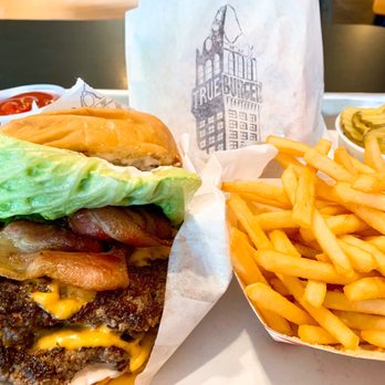 TrueBurger - Takeout & Delivery - 880 Photos & 1722 Reviews - Burgers ...