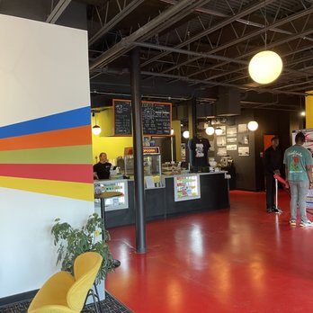 THE INDEPENDENT PICTURE HOUSE - Updated May 2025 - 75 Photos & 29 ...