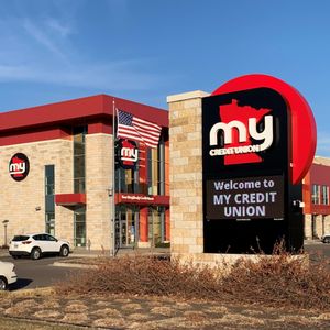 BLAZE CREDIT UNION - WOODBURY EAST - Updated April 2025 - 195 Radio Dr ...