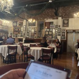 YE OLDE COLLEGE INN - Updated October 2025 - 369 Photos & 289 Reviews ...