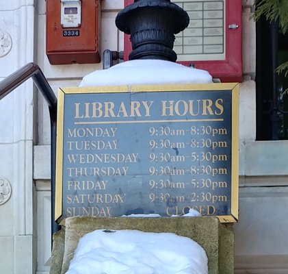 MANCHESTER CITY LIBRARY - Updated January 2026 - 14 Photos - 405 Pine ...