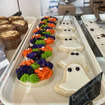 HIVE BAKERY - Updated August 2025 - 170 Photos & 185 Reviews - 360 ...