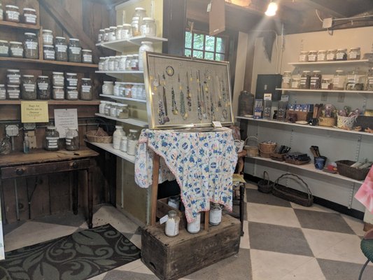 SEVEN ARROWS FARM - Updated June 2025 - 28 Photos & 25 Reviews - 346 ...