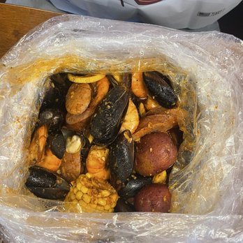 CAPTAIN HOOK SEAFOOD - Updated December 2025 - 27 Photos & 63 Reviews ...