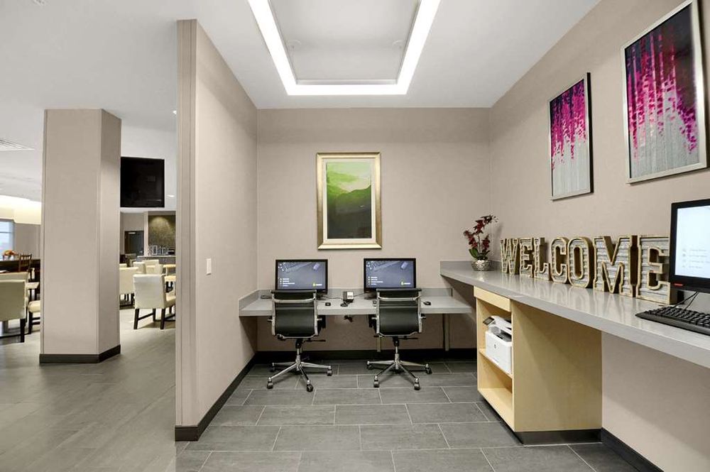 RESIDENCE INN PHOENIX NORTH/HAPPY VALLEY - Updated April 2025 - 70 ...