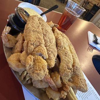 THE SHELLHOUSE SEAFOOD RESTAURANT - Updated March 2025 - 297 Photos ...