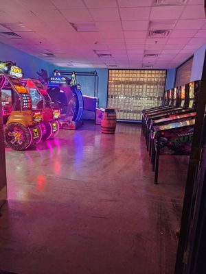 THE BEER HOG - Updated December 2025 - 34 Photos & 21 Reviews - 130 ...