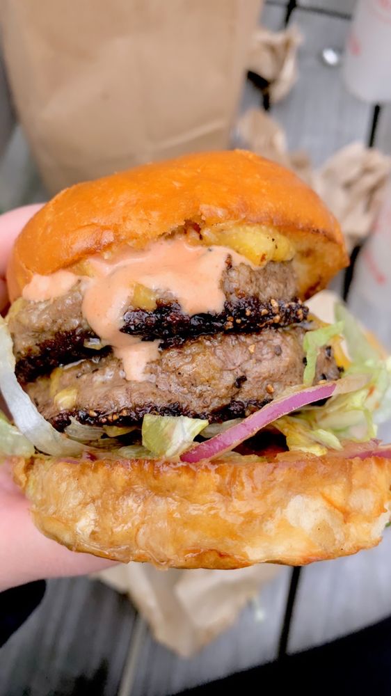 LITTLE BIG BURGER - Updated 2024 - 131 Photos & 217 Reviews - 940 NE ...