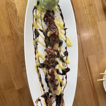 SUSHI BROADWAY - Updated June 2025 - 90 Photos & 31 Reviews - 2549 ...