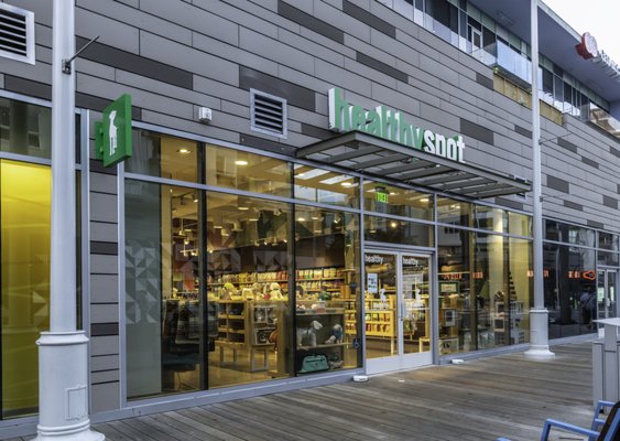 HEALTHY SPOT - PLAYA VISTA - Updated October 2025 - 109 Photos & 133 ...