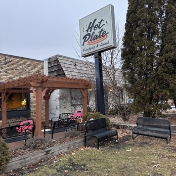 Hot plate restaurant store