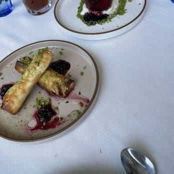 ELIA - Updated June 2024 - 991 Photos & 377 Reviews - 1520 Locust St ...