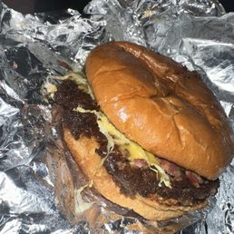 SLAY BURGERS - Updated October 2025 - 111 Photos & 76 Reviews - 22 W ...