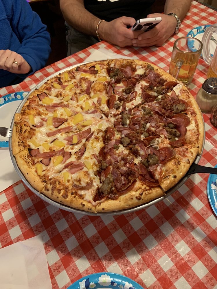 EDWARDO’S PIZZERIA - 20 Photos & 28 Reviews - 701 S Belmont Ave ...