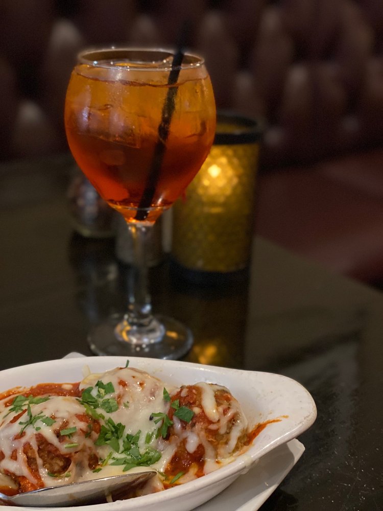 NAPOLIS ITALIAN KITCHEN & MARKET - Updated June 2025 - 342 Photos & 473 ...