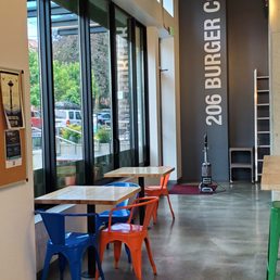 206 BURGER COMPANY - Updated July 2025 - 48 Photos & 36 Reviews - 1329 ...