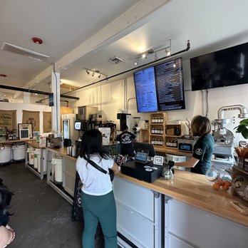 FATHOM COFFEE - Updated August 2024 - 149 Photos & 59 Reviews - 1682 ...
