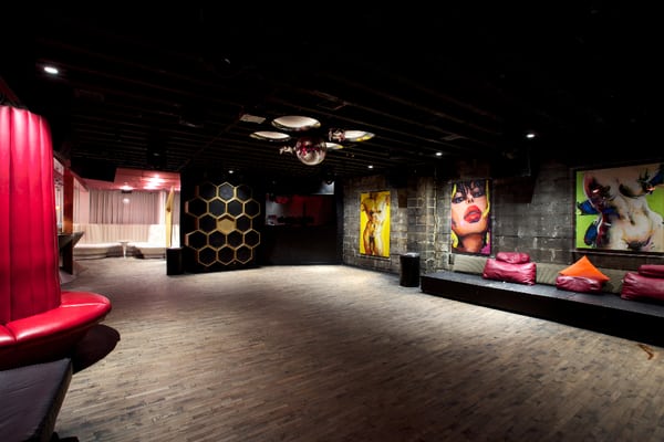 GORG-O-MISH - 16 Photos & 15 Reviews - 695 Smithe Street, Vancouver ...