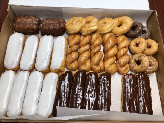 DONUT DRIVE-IN - 182 Photos & 298 Reviews - 6525 Chippewa St, Saint ...