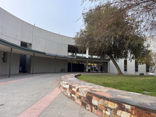 SEGUNDO DINING COMMONS - Updated December 2024 - 121 Photos & 51 ...