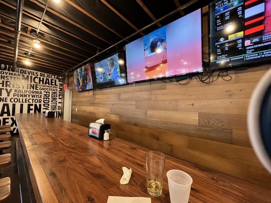 SERIAL GRILLERS - 736 Photos & 1083 Reviews - 5975 E Speedway Blvd ...