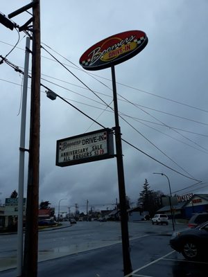 BOOMER’S DRIVE IN - 270 Photos & 501 Reviews - 310 N Samish Way ...