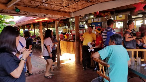 DEAR MANOK - Updated February 2025 - 15 Photos - 153 Corner, Tiano ...