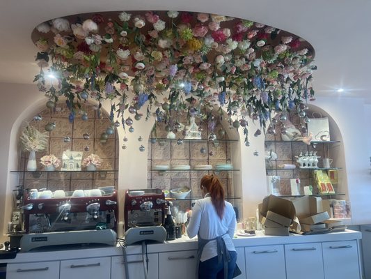 CALAFF PASTRIES - Updated September 2025 - 38 Photos - Paseo Isol ...