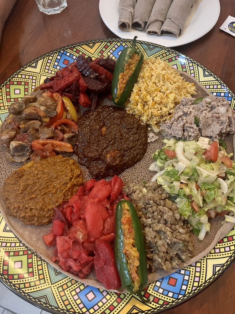 BERSI ETHIOPIAN RESTAURANT - 10 Photos - 1049 Manhattan Ave, Brooklyn ...