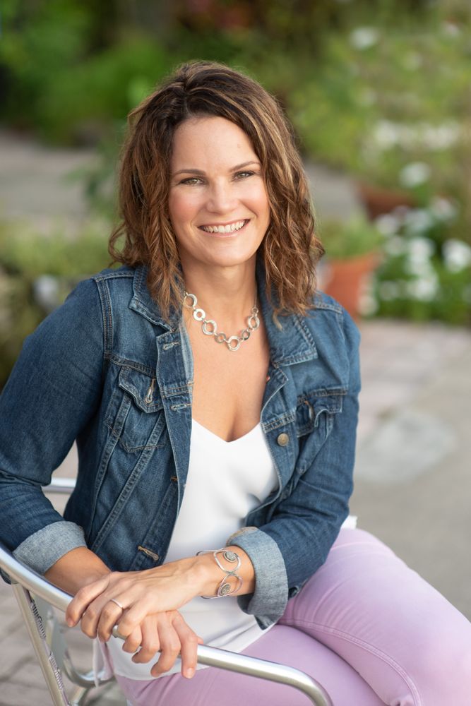 THE WHITNEY TEAM - COMPASS - Updated August 2025 - 18 Photos - 719 Pine ...