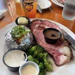 MARKUM INN & MUDDY BOOTS BAR - Updated October 2025 - 122 Photos & 225 ...