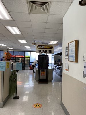 KUAKINI DINING ROOM - Updated October 2024 - 86 Photos - 347 N Kuakini ...