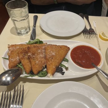 CAFÉ BELLO - Updated May 2024 - 145 Photos & 227 Reviews - 1044 Avenue ...